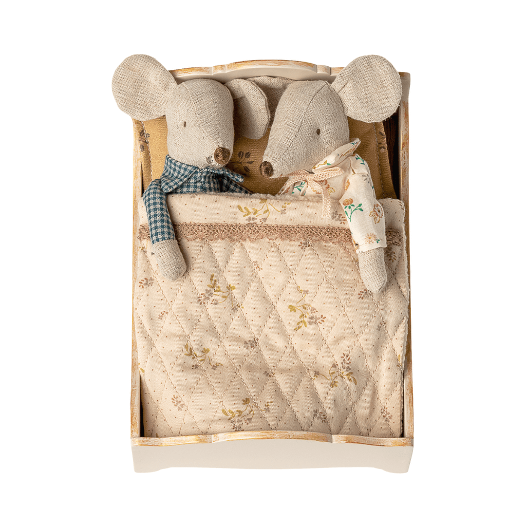 Maileg Mouse Wooden Double Bed Off White - Leo & Bella